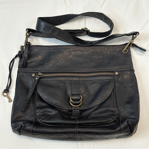 Fossil | Bags | Fossil Sasha Black Leather Crossbody Purse Boho ...